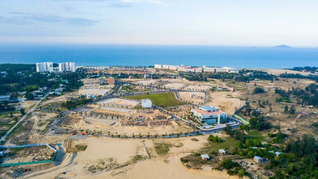 Cập nhật tiến độ thi công thực tế dự án La Queenara Hội An - Biệt Thự ...